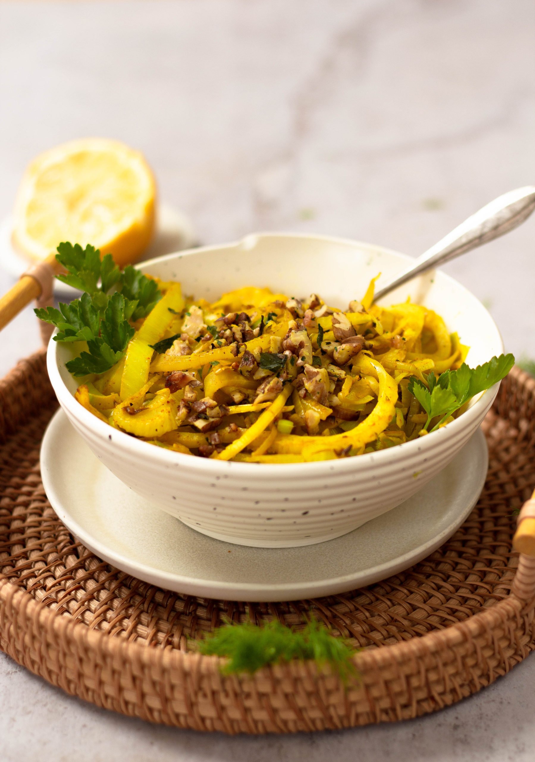 Pan-fried fennel with turmeric and lemon